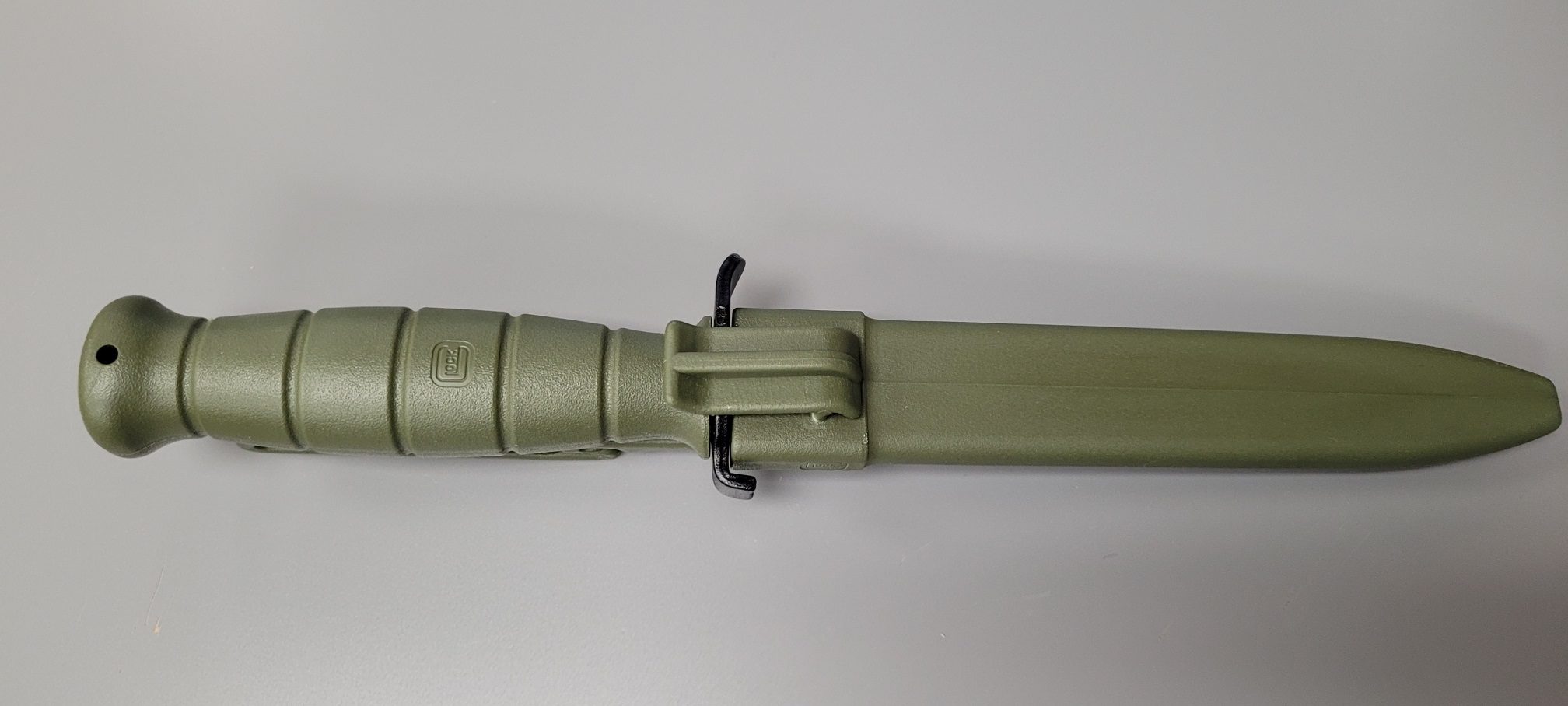 Glock FM 81 Survival Knife with Saw Green - Army Issue